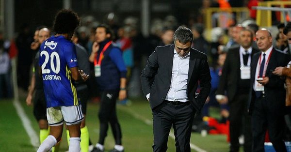 Spor yazarları Göztepe - Fenerbahçe maçını değerlendirdi - Son dakika ... Spor yazarları Göztepe - Fenerbahçe maçını değerlendirdi - Son dakika ...