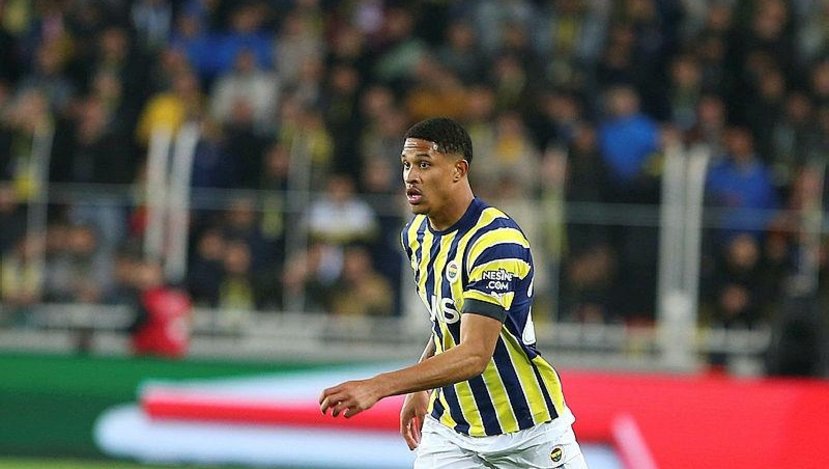 Jayden Oosterwolde 22 oldu - Son dakika Fenerbahçe haberleri - Fotomaç