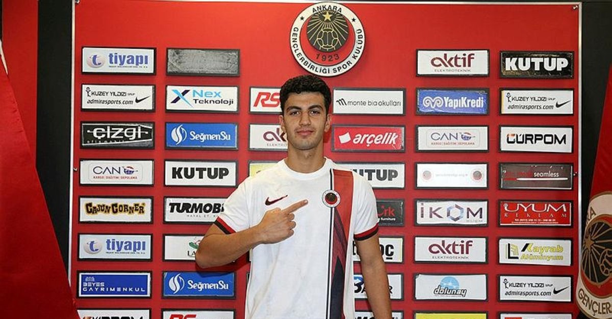 Yiğit Efe resmen Gençler’de - Son dakika TFF 1.Lig haberleri - Fotomaç