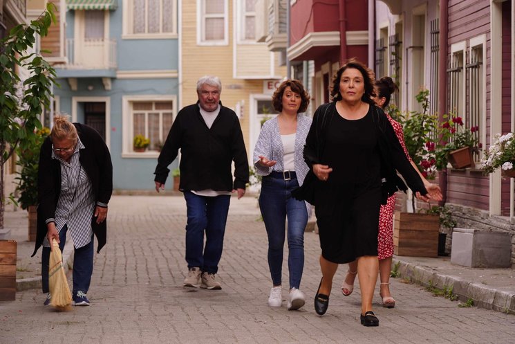 Benim Güzel Ailem 3. bölüm izle | TRT1 Benim Güzel Ailem yeni bölüm ... Benim Güzel Ailem 3. bölüm izle | TRT1 Benim Güzel Ailem yeni bölüm ...