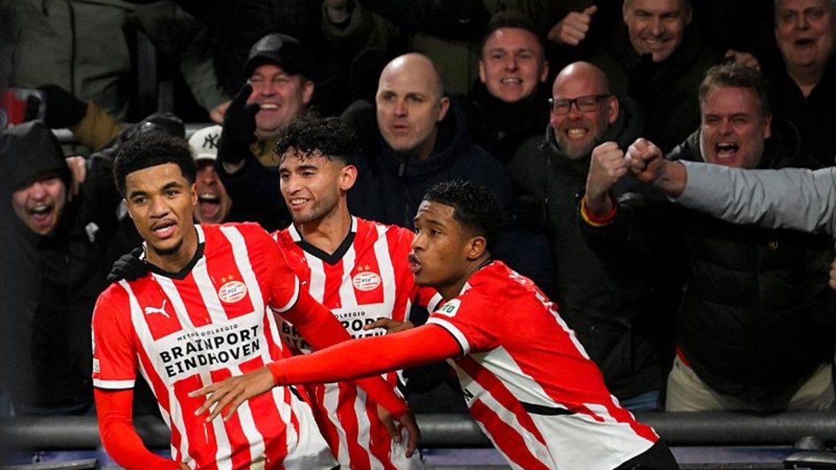 PSV 3-2 Shakhtar Donetsk MAÇ SONUCU ÖZET - Son dakika UEFA Şampiyonlar ...