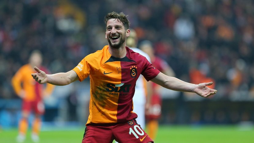 Mertens’in önü açıldı - Son dakika Galatasaray haberleri - Fotomaç