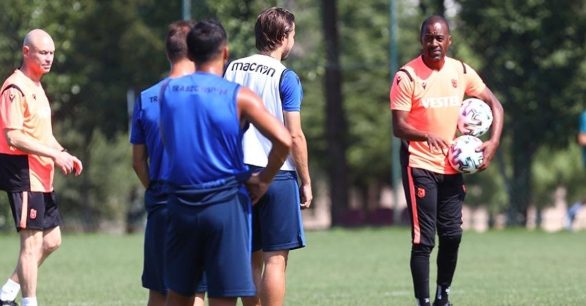 Steve Greaves göreve başladı - Son dakika Trabzonspor haberleri - Fotomaç