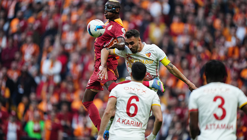 Sağ bek hamlesi - Son dakika Trabzonspor haberleri - Fotomaç