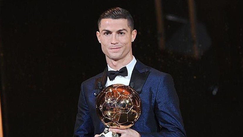 Cristiano Ronaldo Ballon d’Or ödülünü sattı! - Son dakika Futbol ...